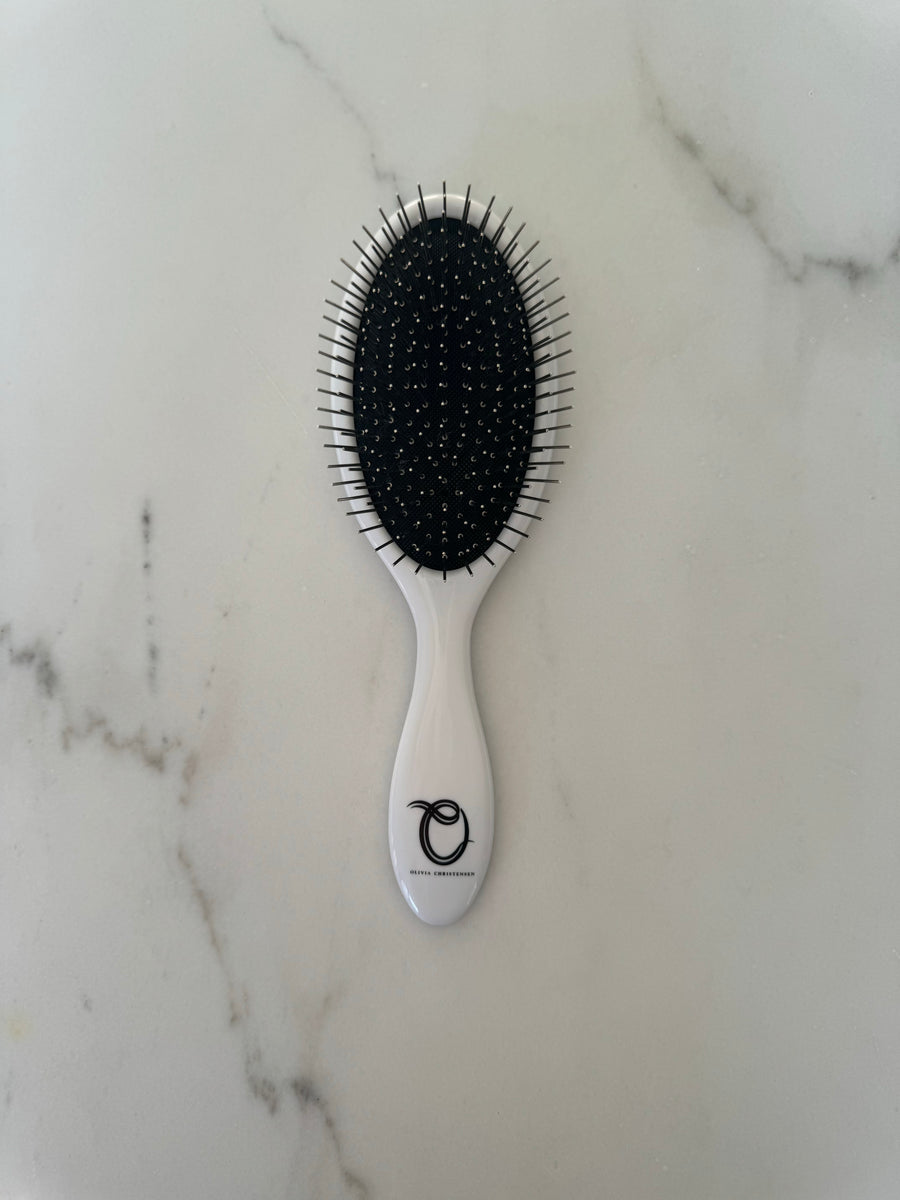 Untangle Me Brush – Olivia Christensen Salon